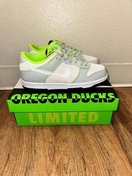 Shoes | Nike Dunk Low University Of Oregon Pe 223 | Poshmark